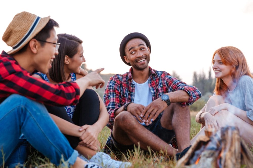 Fun and Low Cost Ways to Spend Time With Friends This Summer - Dinks ...