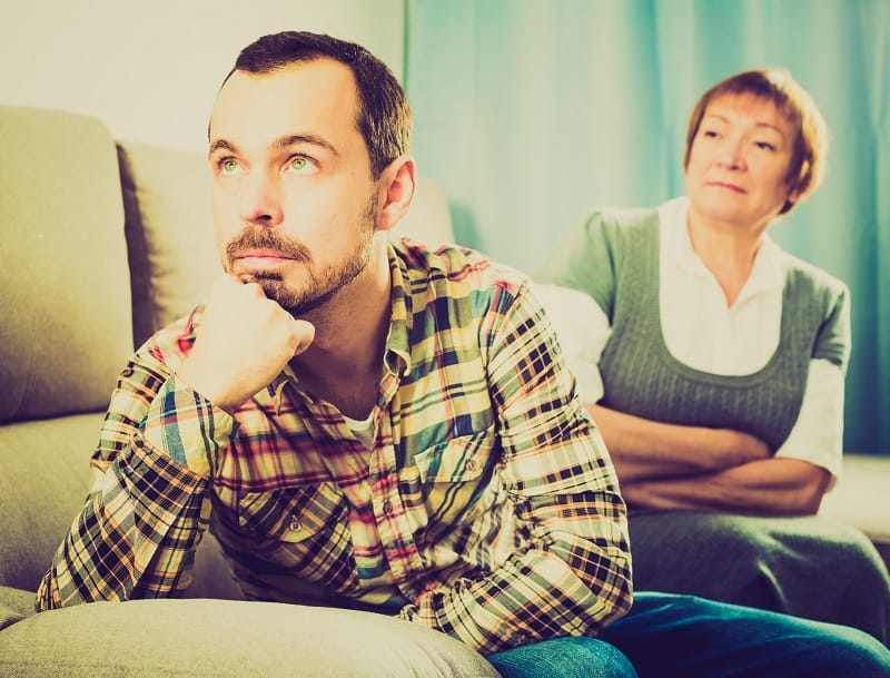 12 Things Immature Men Can't Stop Doing