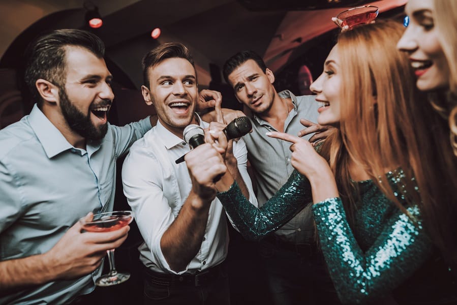 Here's 14 Reasons Why More People Are Becoming DINKs