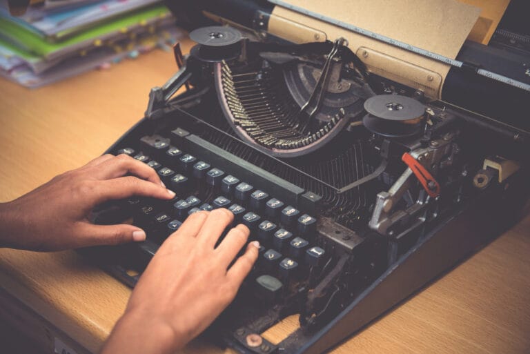 17 Workplace Practices From the 1970s That Would Never Fly Now