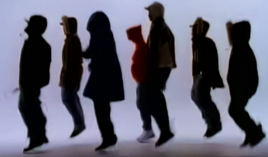 17 Dance Moves From the 90s That Gen Z Would Find Hilarious